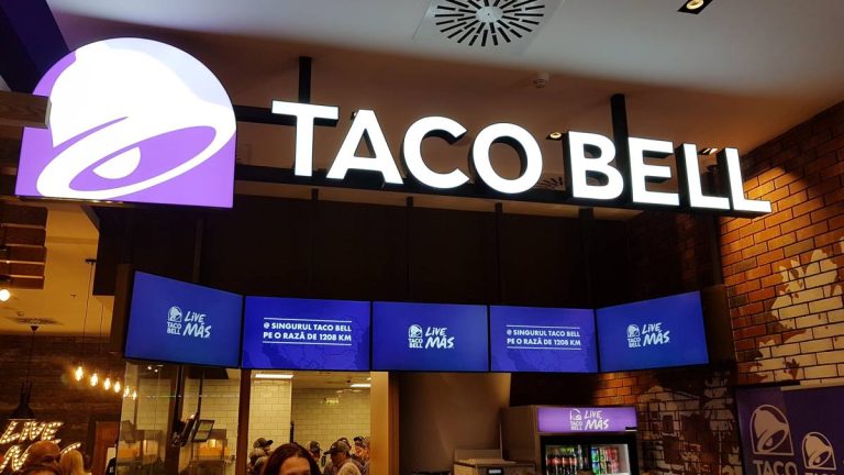Taco Bell deschide un restaurant în Promenada Mall