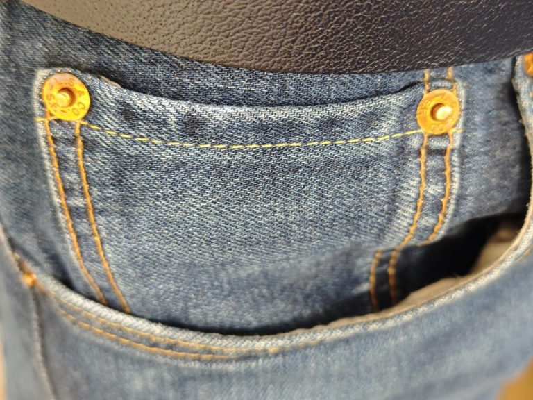 Mi-aș dori ca producătorii de jeans să ajungă la un moment dat cu ...
